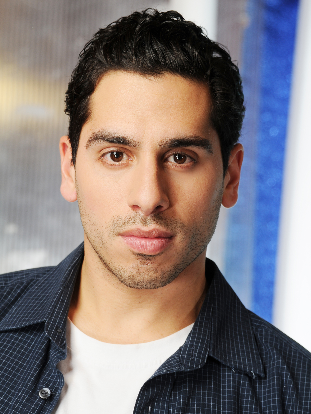 MAX Model Shoots Agro Systems Print Ad | MAX Agency