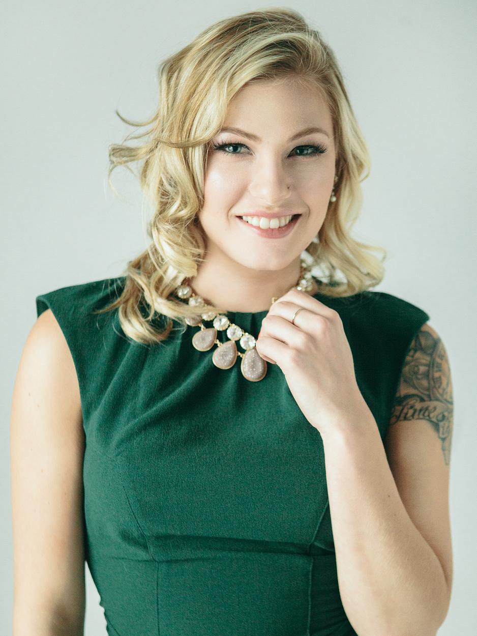 MAX Talent Shoots Lipstick Commercial | MAX Agency